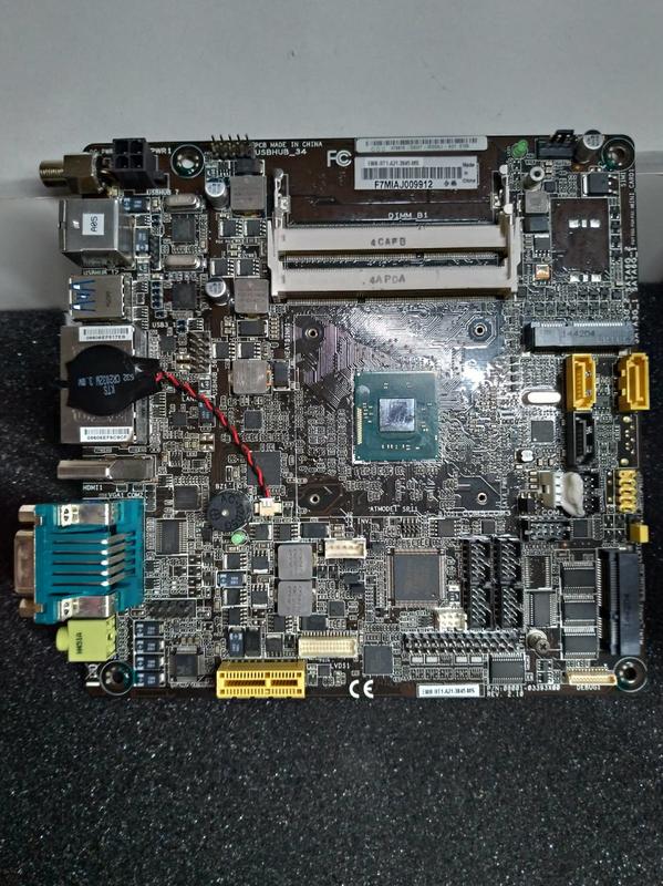 EMB-BT1-A21 Mini-ITX Baytrail J1900 四核 VGA HDMI MSATA usb3 雙 | 露天市集 | 全台最大的網路購物市集