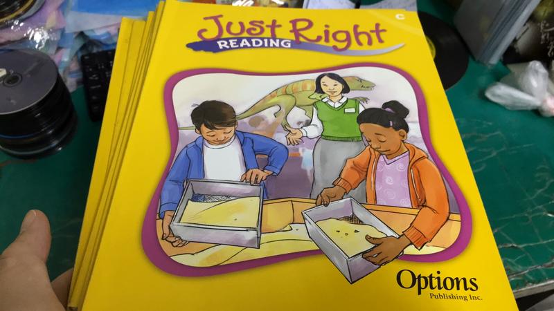 附光碟無劃記 Just Right Reading LEVEL C Options Publishing Inc.3NN | 露天市集 | 全 ...