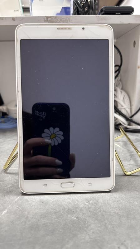 二手平板電腦零件機 三星SAMSUNG 無變壓器未測試 D44 | 露天市集 | 全台最大的網路購物市集