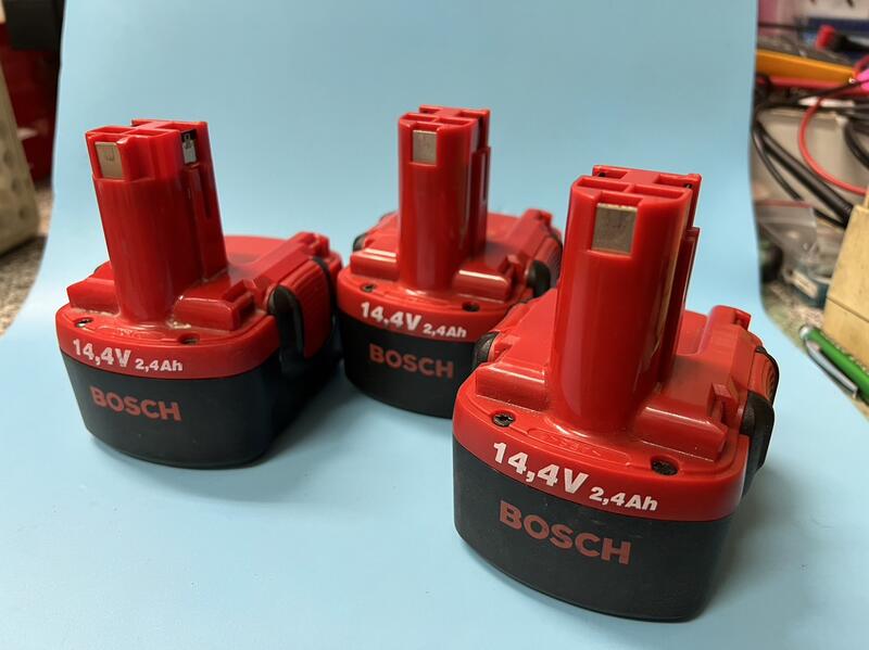 BOSCH 14.4V 2.4Ah 鎳鎘電池 [二手故障品] | 露天市集 | 全台最大的網路購物市集