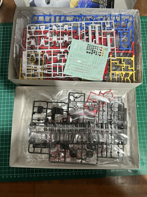 （MGSD PG )現貨 RG 1/144 NO.040 RX-78-2 初鋼 Ver.2.0+武器組 | 露天市集 | 全台最大的網路購物市集