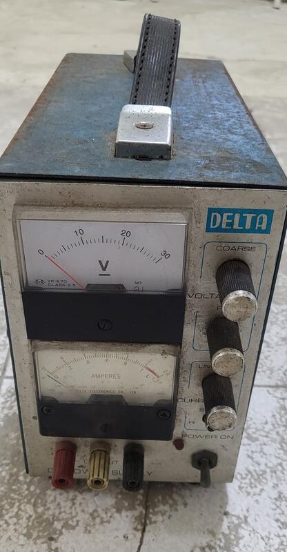 二手 DELTA DC Power Supply直流 電源供應器 ～～ 功能正常 | 露天市集 | 全台最大的網路購物市集