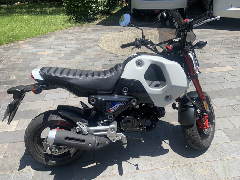 Honda msx125 adventure 特仕車H2c原廠改裝套件、兩側車殼 | 露天市集 | 全台最大的網路購物市集