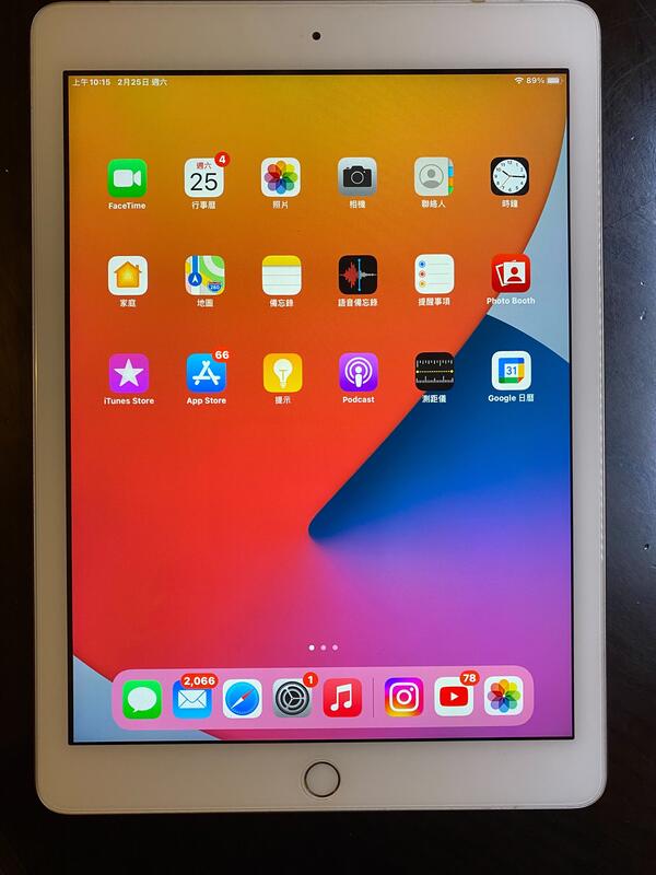 盒裝完整， iPad5 32G WiFi + Cellular LTE，少用如新 | 露天市集 | 全台最大的網路購物市集