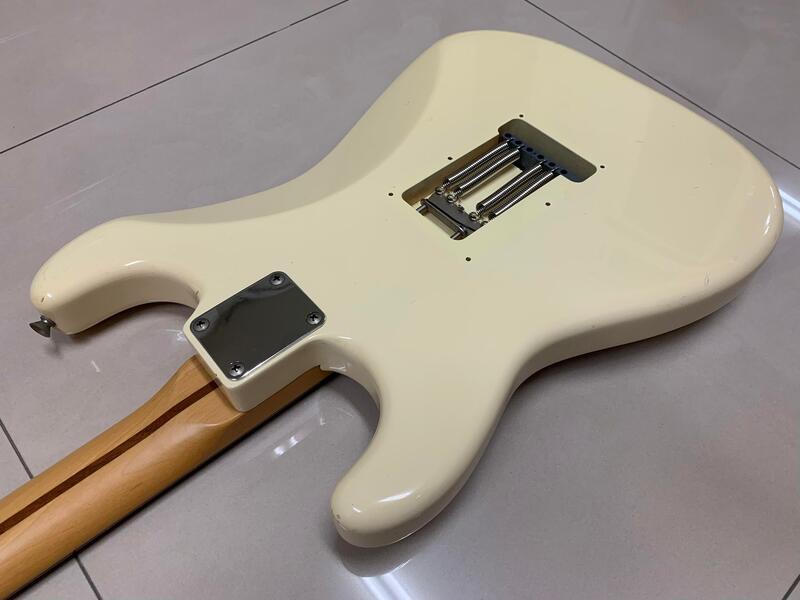 JHS（（金和勝 樂器））日廠 Fender Japan 白色 Stratocaster 電吉他 | 露天市集 | 全台最大的網路購物市集