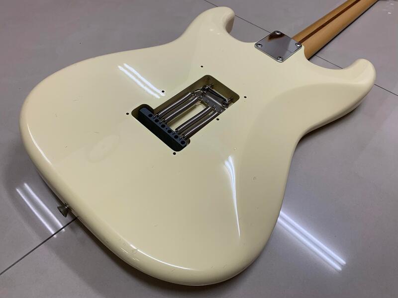 JHS（（金和勝 樂器））日廠 Fender Japan 白色 Stratocaster 電吉他 | 露天市集 | 全台最大的網路購物市集