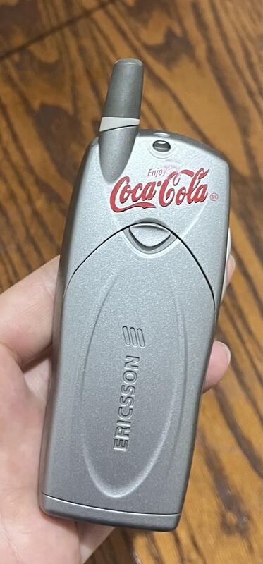 §馥康雜貨鋪§Sony Ericsson 3618 & Coca Cola 可口可樂聯名手機 懷舊收藏品 | 露天市集 | 全台最大的網路購物市集
