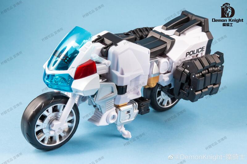 【杯麵宅品】23年1月預購! 魔騎士 DK01-05 巨大 放大 守護神 汽車合體 45CM高 | 露天市集 | 全台最大的網路購物市集