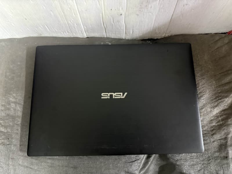 零件機ASUS華碩(NBA9正)P2530U 15.6吋i7-6500U筆記型電腦..... 第2台 | 露天市集 | 全台最大的網路購物市集