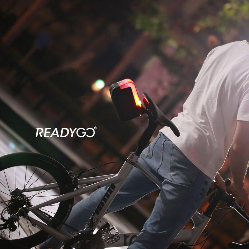 【速度公園】ReadyGO LUMIS 城市 車燈 單車包，防潑水 可放手機、卡片，警示燈 後燈 座墊包 坐墊包 手拿包 | 露天市集 | 全台最大的網路購物市集