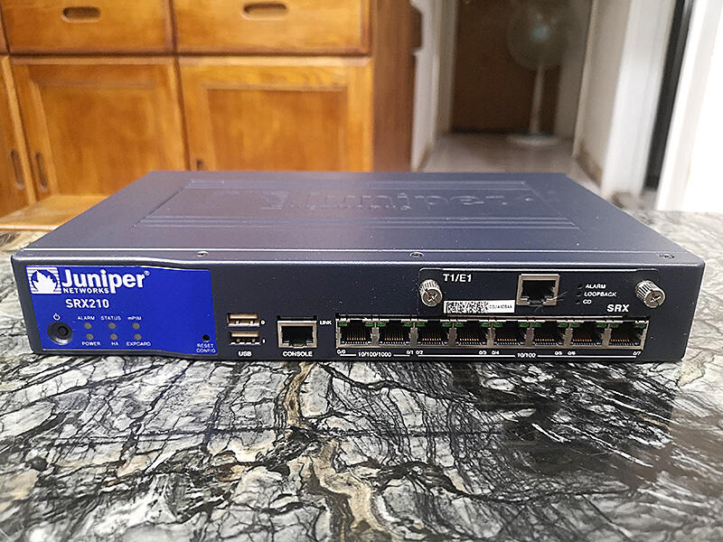 JUNIPER SRX 210 Services Gateway防火牆安控認證閘道器 | 露天市集 | 全台最大的網路購物市集