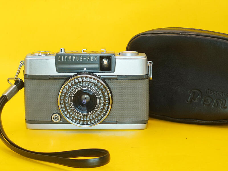 olympus pen ee2 美品+皮套 保固一個月 (#3558947)半格機 底片相機 ( EE3 ,PENTAX | 露天市集 | 全台最大的網路購物市集