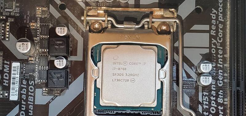 第8代 Intel® Core™ i7-8700 處理器 | 露天市集 | 全台最大的網路購物市集