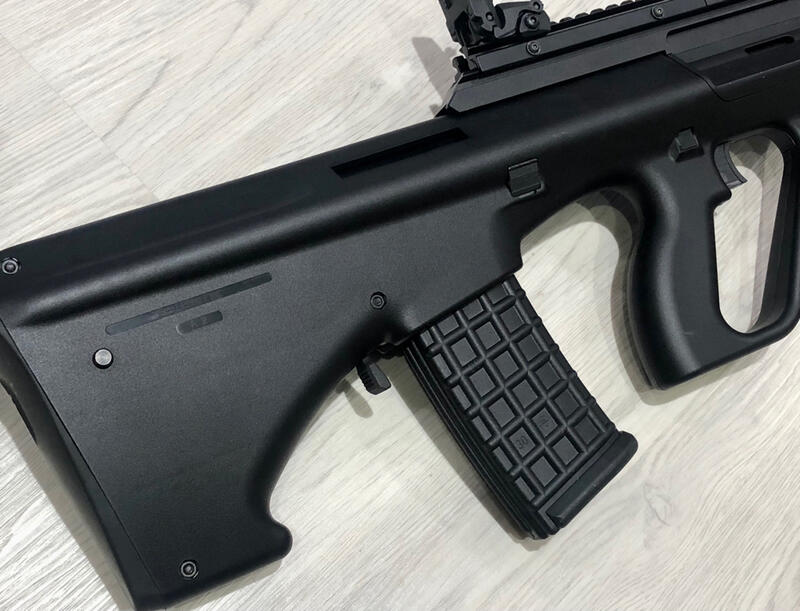 已售出-GHK AUG-CQB GBB巷戰近距離短版-1槍4匣 | 露天市集 | 全台最大的網路購物市集