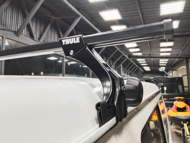 老車文創園區 TOWN ACE 瑞典 都樂 THULE 951000 車頂架 置放架 EVO150 合法變更 附發票 | 露天市集 | 全台最 ...