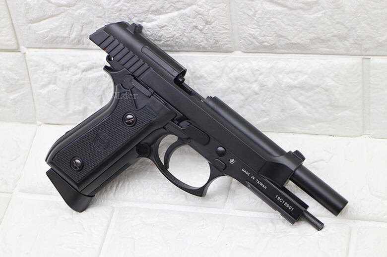 KWC TAURUS PT92 手槍 CO2槍 KCB15AH ( 貝瑞塔M92 PT99金牛座915 GBB槍 | 露天市集 | 全台最大的 ...