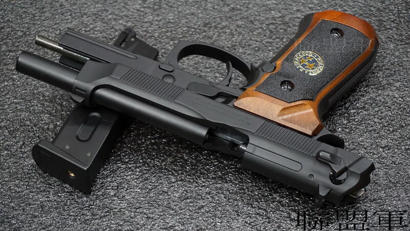【聯盟軍 生存遊戲專賣店】BELL M9 / M9A1 惡靈古堡版 全金屬 瓦斯手槍 黑色 附槍盒 免運費 | 露天市集 | 全台最大的網路購物市集