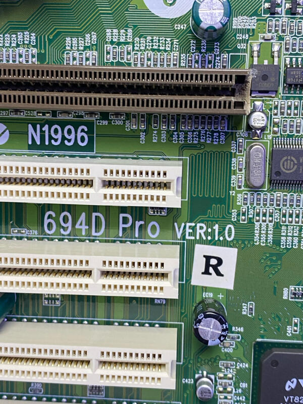 含稅價 MSI 694D Pro P3 1000MHZ x2 512MB 二手測試良品 工控主機板 小江~柑仔店 | 露天市集 | 全台最大的網路購物市集