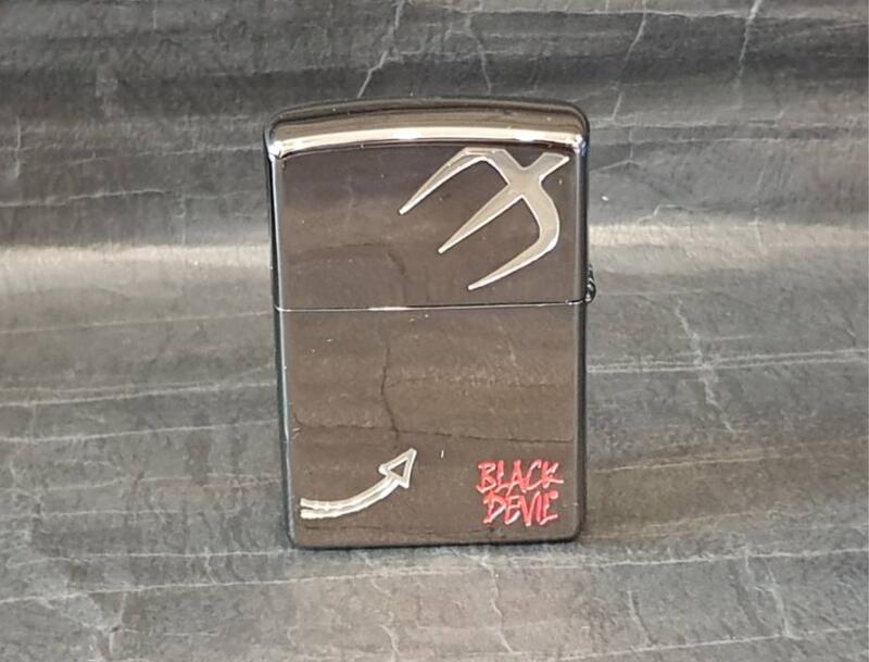 ONE*$1~日系*ZIPPO*BLACK DEVIL《小惡魔》兩面激光雕刻*黑鎳* | 露天市集 | 全台最大的網路購物市集