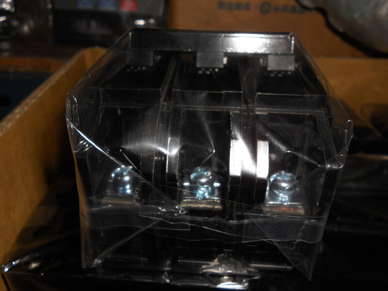 士林電機 NFB 無熔絲開關 SB100 BH 3P 100AF 5KA 3P 50A BH型 家用開關 | 露天市集 | 全台最大的網路購物市集