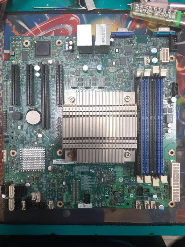 Intel英特爾 S1200V3RP(含CPU,RAM) | 露天市集 | 全台最大的網路購物市集