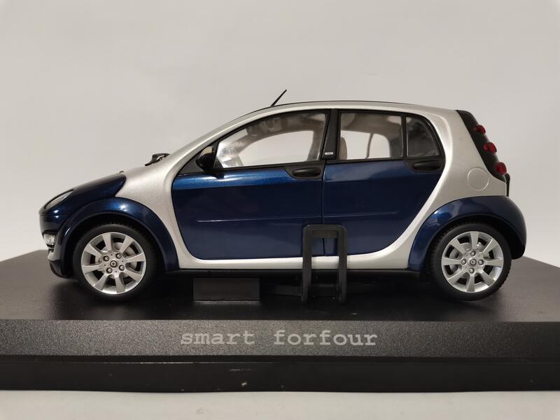 1/18 smart forfour (blue) | 露天市集 | 全台最大的網路購物市集