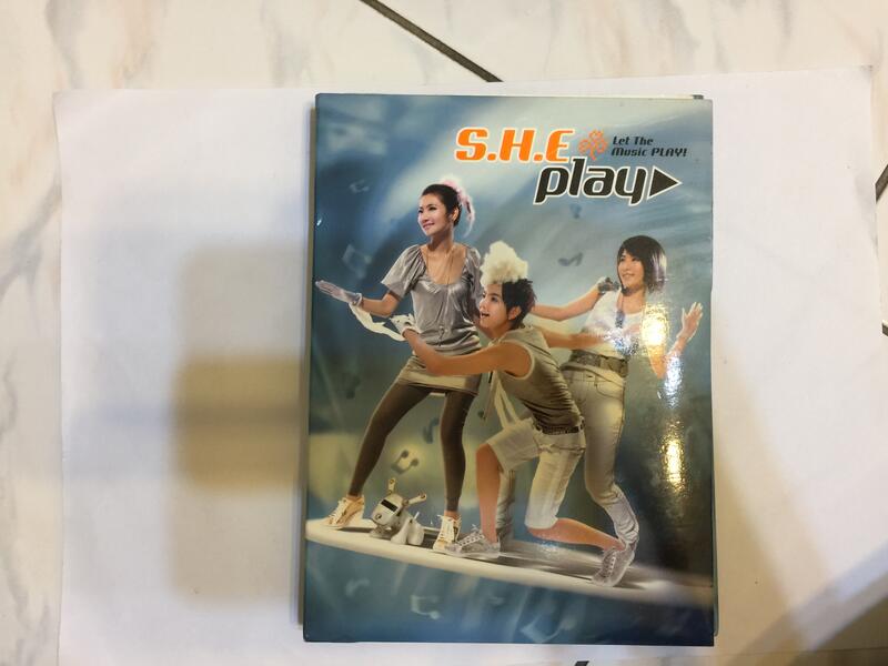 2片合售 S.H.E play 玩耍 CD+DVD SHE 東方紅音像 CD專輯 二手 A13 | 露天市集 | 全台最大的網路購物市集