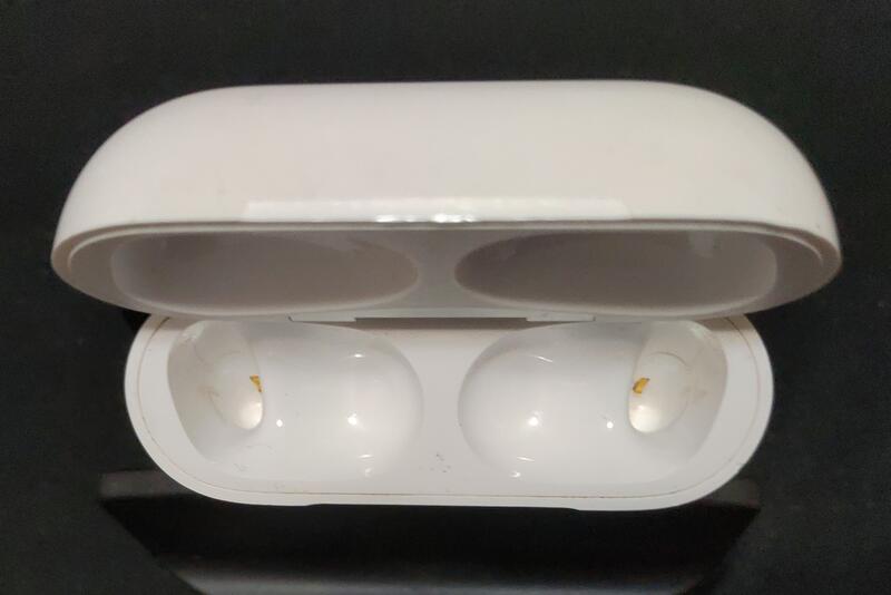 二手 Apple airpods pro 一代 A2190 充電盒 功能正常 | 露天市集 | 全台最大的網路購物市集