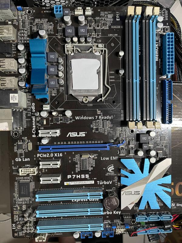 華碩 LGA1156 ASUS P7H55 良品 裸版一張 附檔板 保固七日 | 露天市集 | 全台最大的網路購物市集