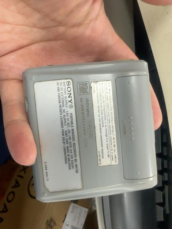 【千代】索尼隨身聽，NH700，播放好用，錄音只能錄標準格式，不介意 | 露天市集 | 全台最大的網路購物市集