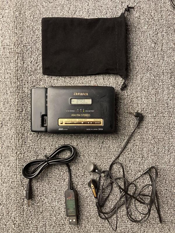 【千代】aiwa愛華磁帶機隨身聽HS-JX959，成色看圖，正面被皮 | 露天市集 | 全台最大的網路購物市集