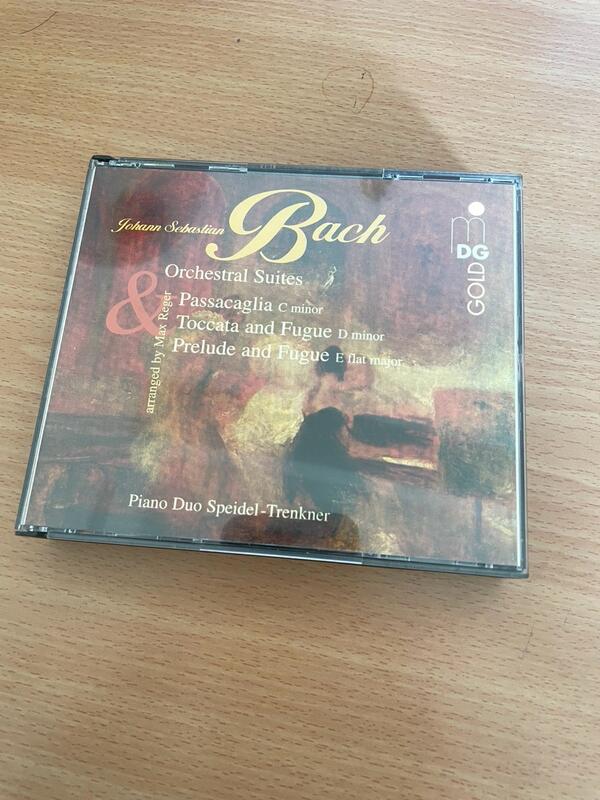 「WEI」二手 W9 CD 早期【BACH】如圖出售 | 露天市集 | 全台最大的網路購物市集