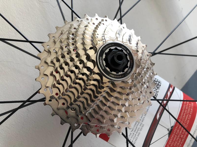 -中年大叔-售完 FULCRUM RACING T 跑T扁鋼絲 輪組含飛輪 跑3跑5跑7 | 露天市集 | 全台最大的網路購物市集