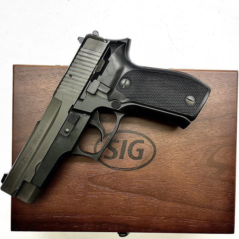 賀臻生存遊戲 】VFC SIG SAUER 鋼製 P226 GBB 含精美木盒 | 露天市集 | 全台最大的網路購物市集