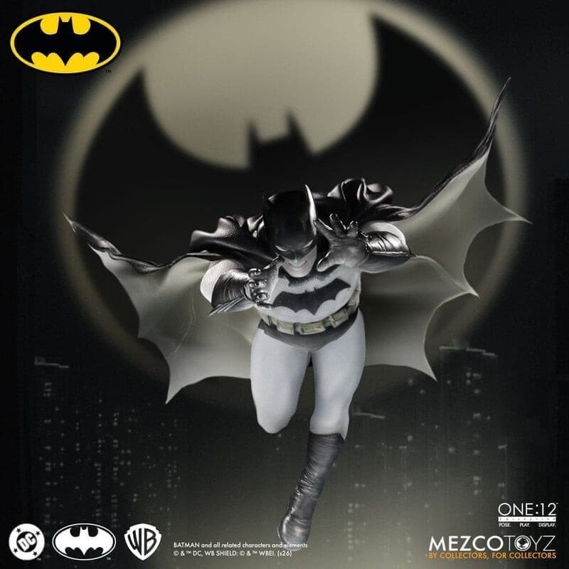 【台中金曜】10月 Mezco One 12 蝙蝠俠 元年 蝙蝠俠 約17cm 可動人偶 完成品 0129 | 露天市集 | 全台最大的網路購物市集