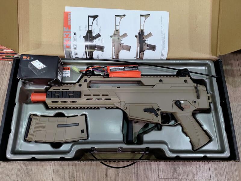 二手寄賣 近全新 ICS G33F 沙色 G36C 電動槍 AEG 1槍1匣 含電池.充電器 | 露天市集 | 全台最大的網路購物市集