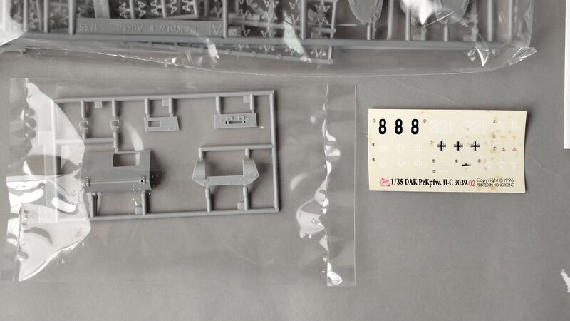 [中古良品] DRAGON 1/35 9039 德國 II號輕戰車 DAK PzKpfw. II-C (貼紙汙損) | 露天市集 | 全台最大 ...