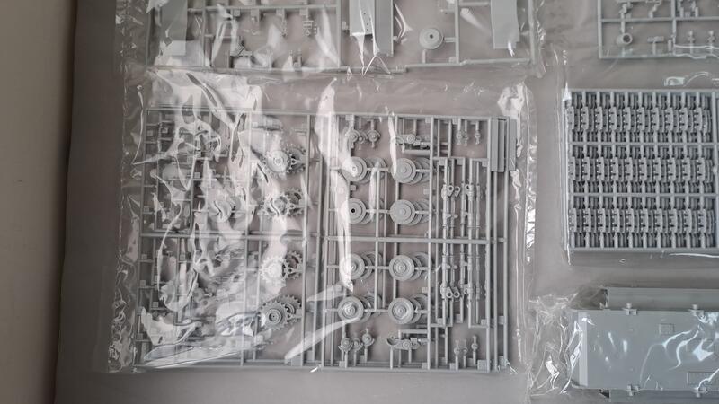 [中古良品] DRAGON 1/35 6126 德國 Sd.Kfz.184 'Elefant' 象式驅逐戰車 | 露天市集 | 全台最大的網路購物市集