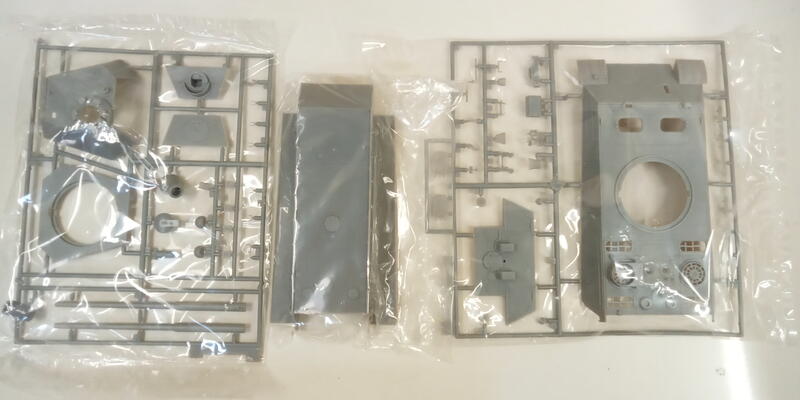 [中古良品] DRAGON 1/35 6027 二戰德國 豹II 主力戰車 Panther II | 露天市集 | 全台最大的網路購物市集