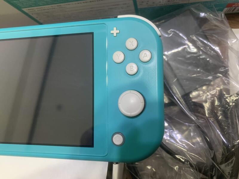 土城可面交超便宜Switch Lite 日版主機+Switch Lite 九成新保固一個星期 | 露天市集 | 全台最大的網路購物市集