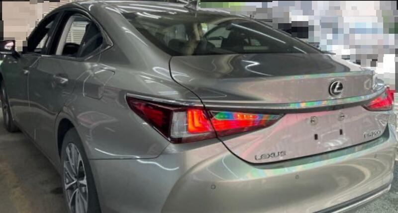 2021.12 LEXUS ES200 跑不到4萬km 新北板橋 只賣800000 | 露天市集 | 全台最大的網路購物市集