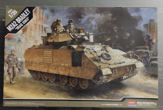 1/35 ACADEMY 愛德美 M2A2 BRADLEY 布雷德利 步兵裝甲車 No.13205 | 露天市集 | 全台最大的網路購物市集