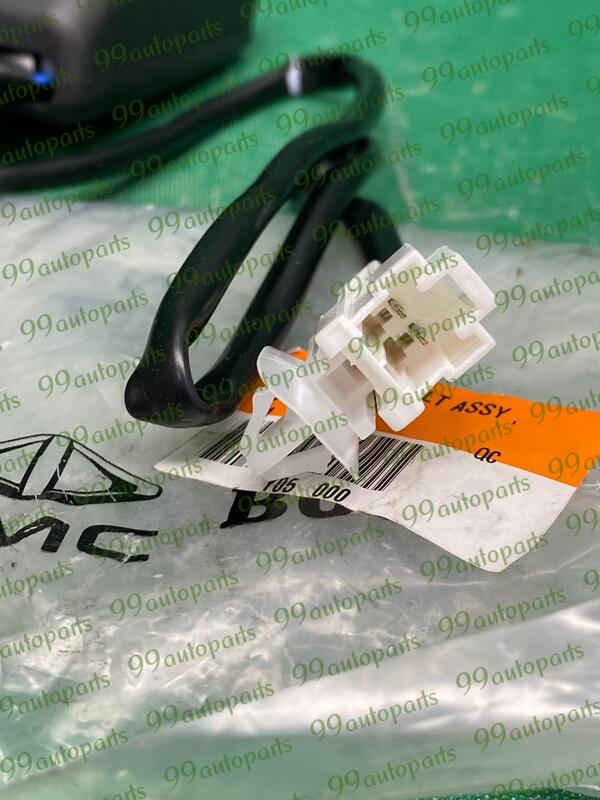 【汽車零件專家】中華 菱利VERYCA 1.5 左前駕駛座邊 CW775176XA 插扣 安全帶 安全帶插扣 安全帶插扣 | 露天市集 | 全 ...