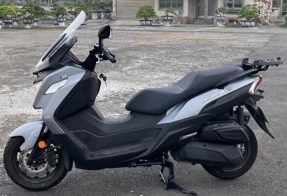 售：SYM JOYMAX Z 300 ABS 可協助分期刷卡 三陽 黃牌大羊（頂客G-Dink maxsym xmax | 露天市集 | 全台 ...