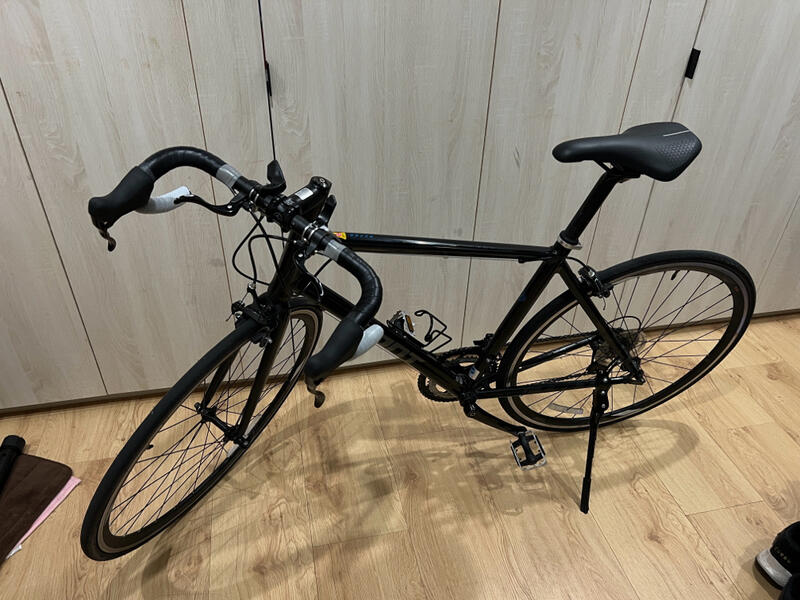 捷安特公路車Giant R2200（已售出） | 露天市集 | 全台最大的網路購物市集