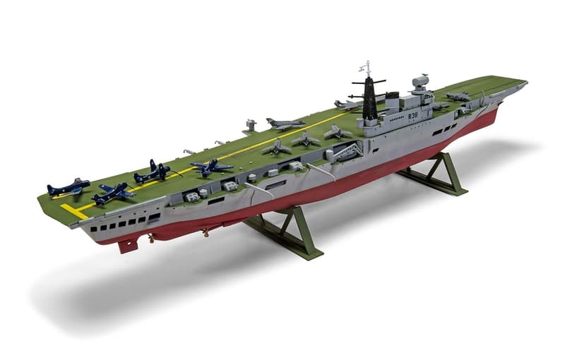 《IHL 預購》Airfix 26/08月 1:600 皇家英國海軍 Victorious 勝利號航母 A04201V | 露天市集 | 全台 ...