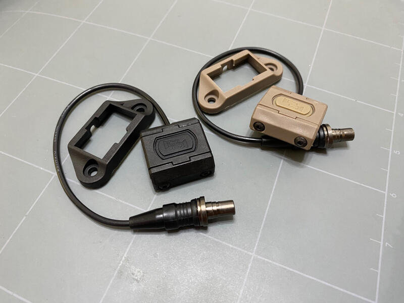 《All in airsoft》 Mod Button風格 SF槍燈 老鼠尾開關線控 | 露天市集 | 全台最大的網路購物市集